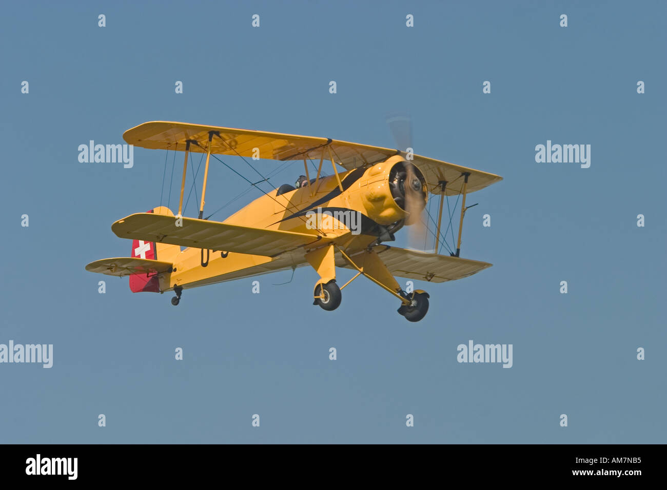 Avion biplan Banque de photographies et d’images à haute résolution - Alamy