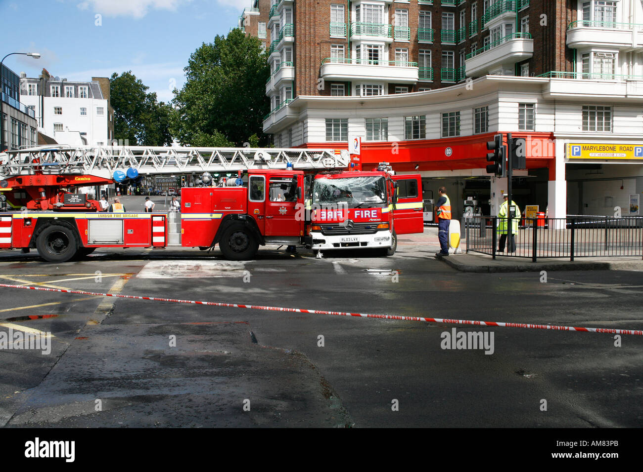 Fire engines Banque de photographies et d’images à haute résolution - Alamy