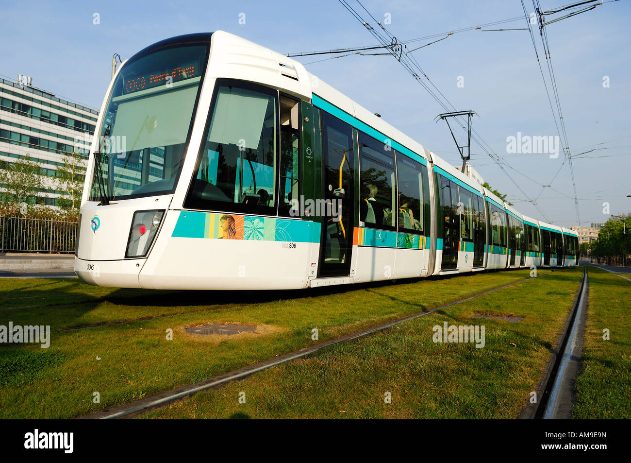 Porte ivry Banque de photographies et d’images à haute résolution - Alamy