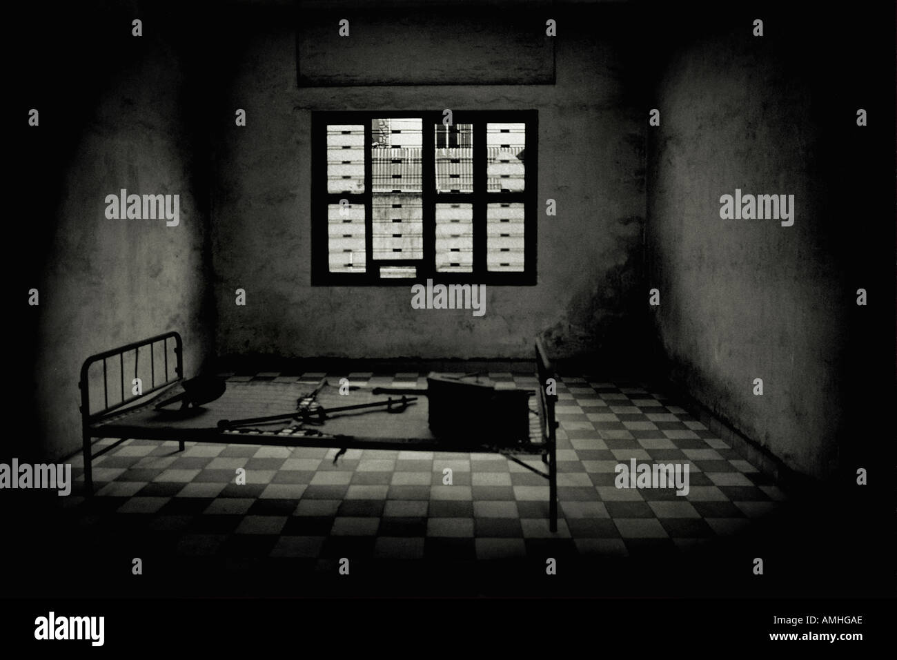 S21 prison Banque de photographies et d’images à haute résolution - Alamy
