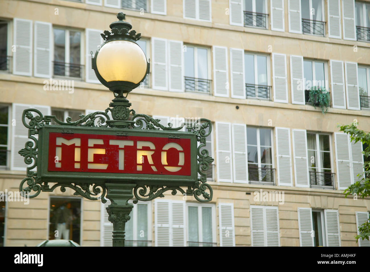 Vintage metro sign Banque de photographies et d’images à haute ...