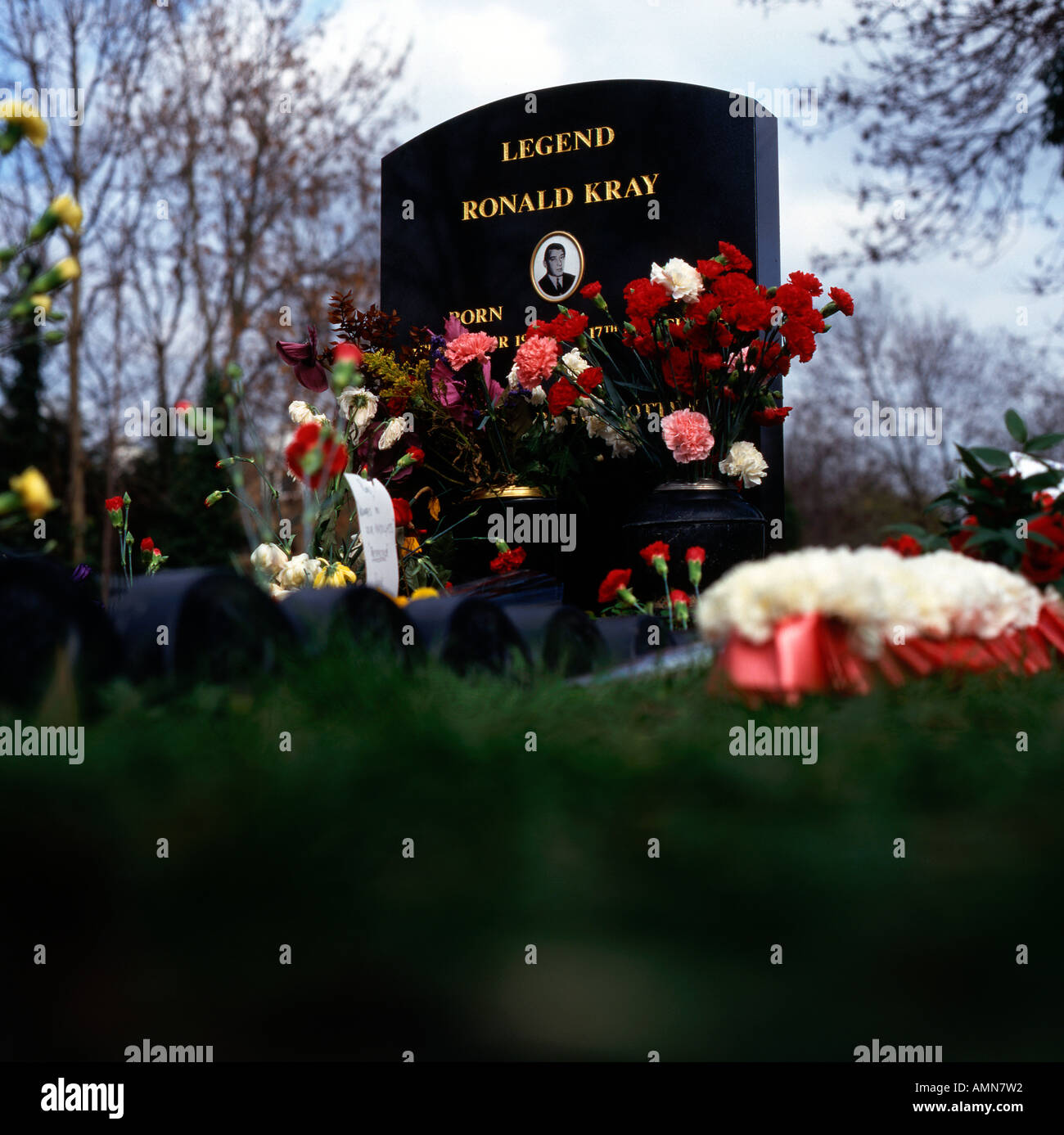 Kray cemetery Banque de photographies et d’images à haute résolution ...
