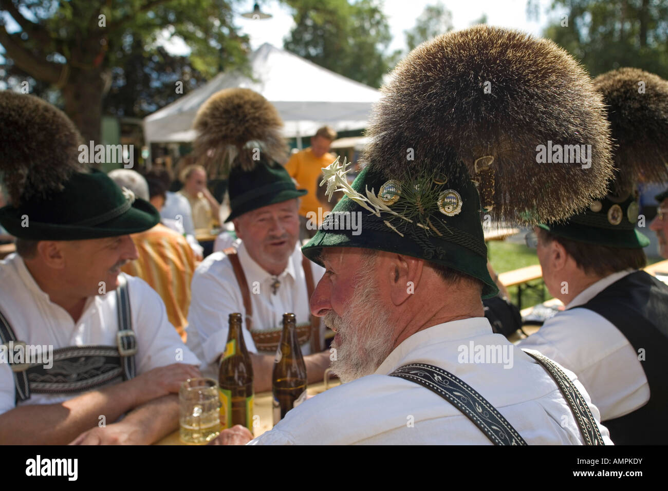 Tuft hair Banque de photographies et d’images à haute résolution - Alamy