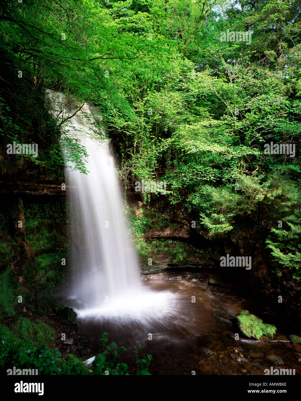 Glencar cascade leitrim irlande Banque de photographies et d’images à ...