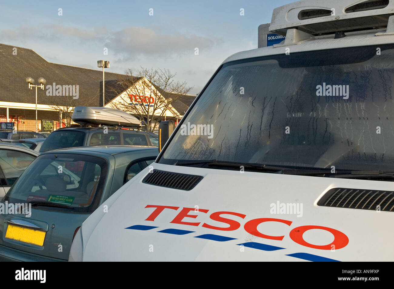Tesco van Banque de photographies et d’images à haute résolution - Alamy
