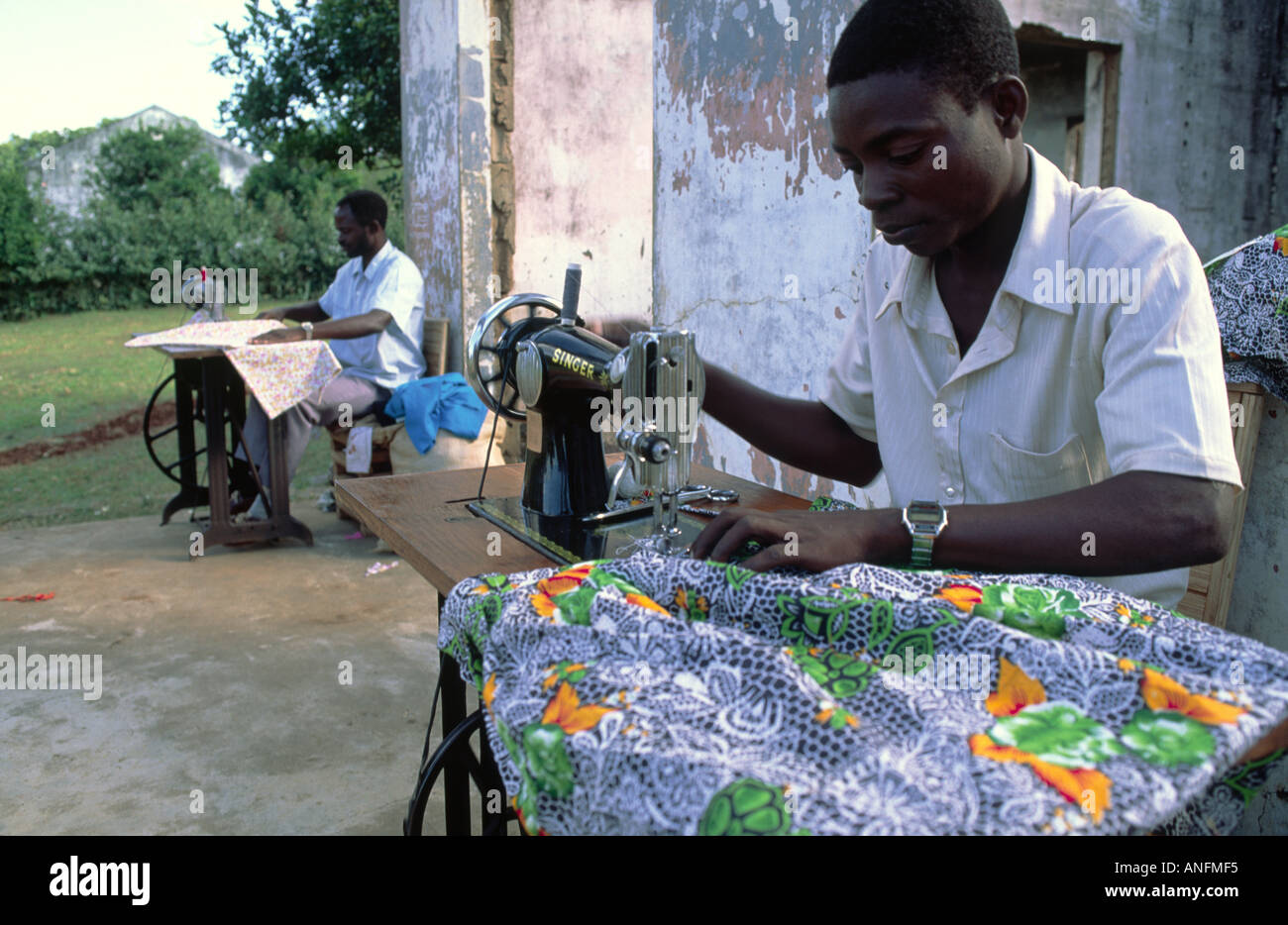 Singer sewing machine sewing machine Banque de photographies et d ...