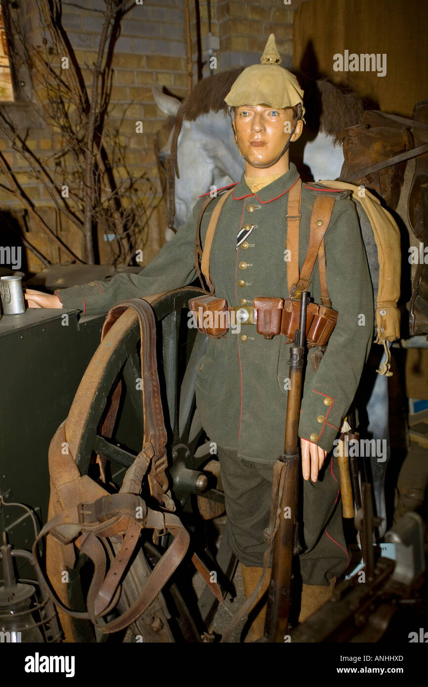 Soldat allemand lors de la WW1 de Hooge Crater Museum près de Ypres ...
