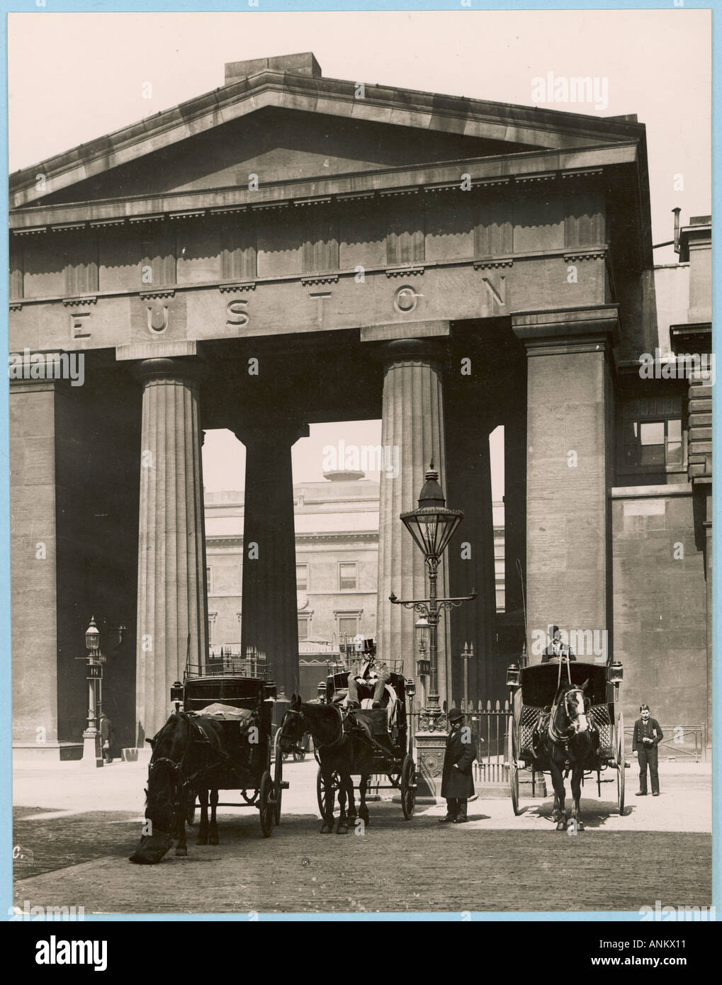 Euston arch Banque de photographies et d’images à haute résolution - Alamy