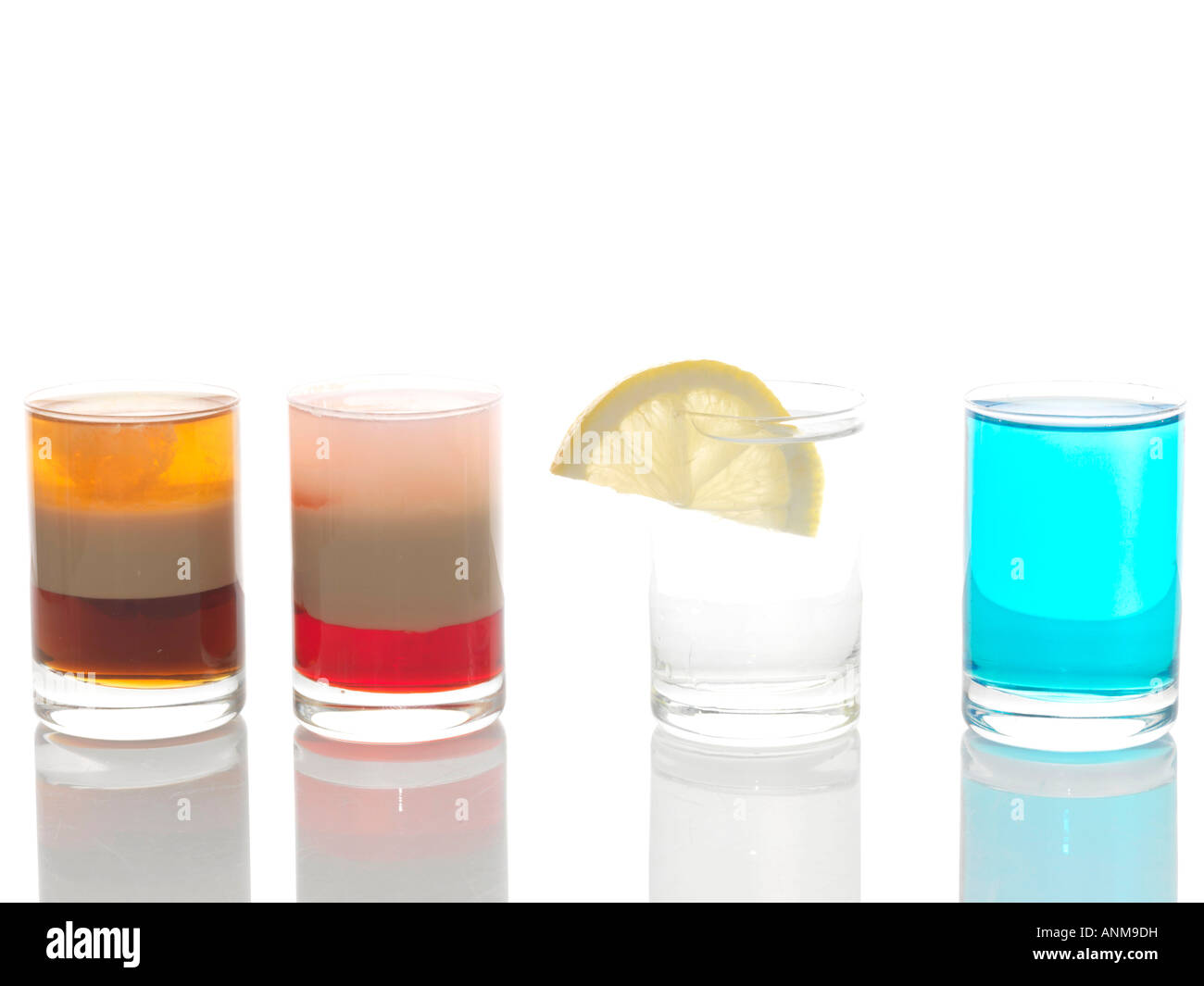 Shots shooters drinks alcohol Banque de photographies et d’images à ...