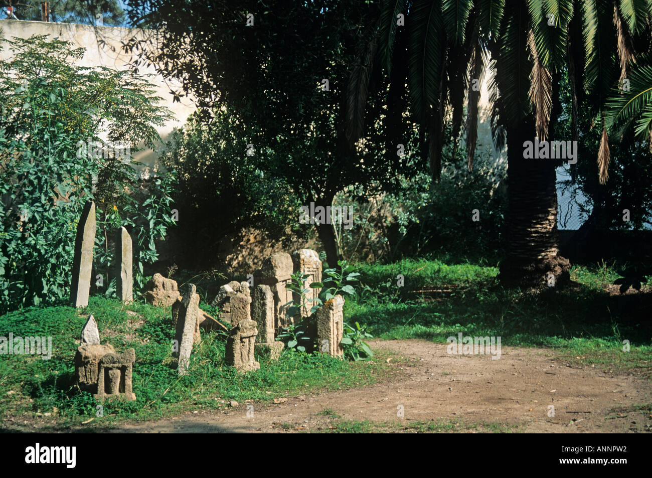 Sanctuaire de tanit et baal hammon Banque de photographies et d’images ...