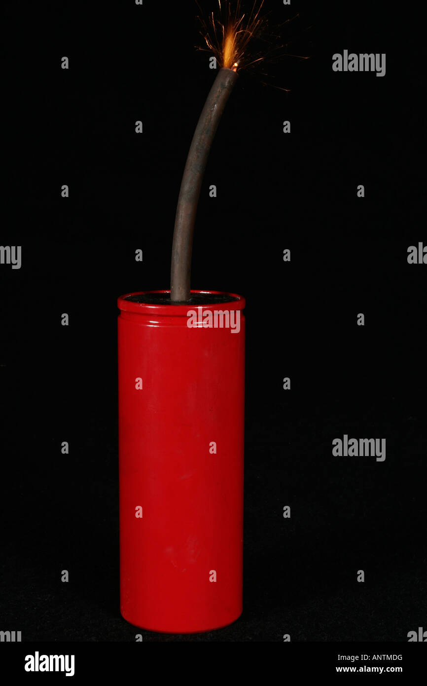 Charge explosive Banque de photographies et d’images à haute résolution ...