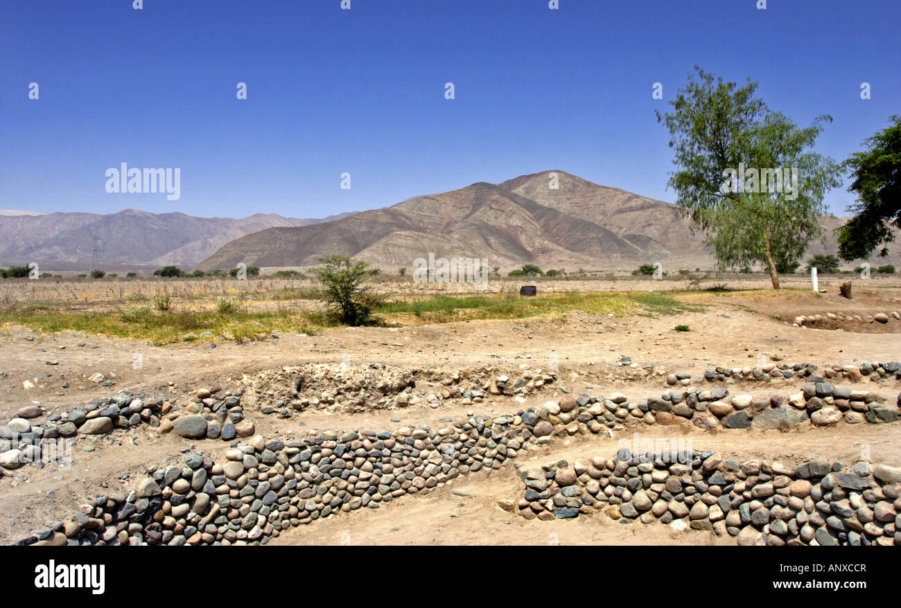 Inca irrigation channel Banque de photographies et d’images à haute résolution - Alamy