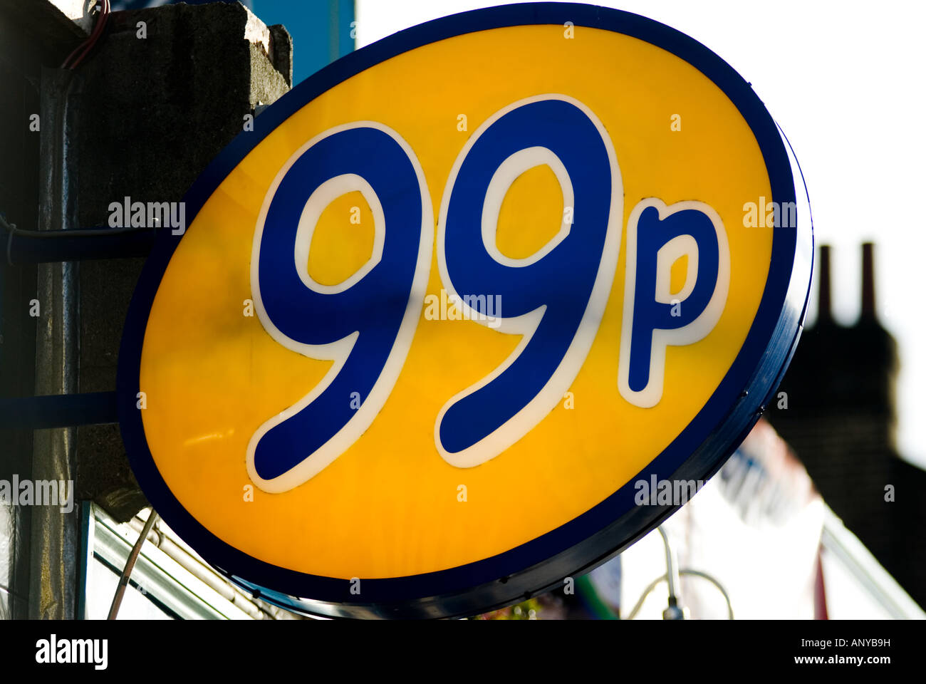 99 pence Banque de photographies et d’images à haute résolution - Alamy