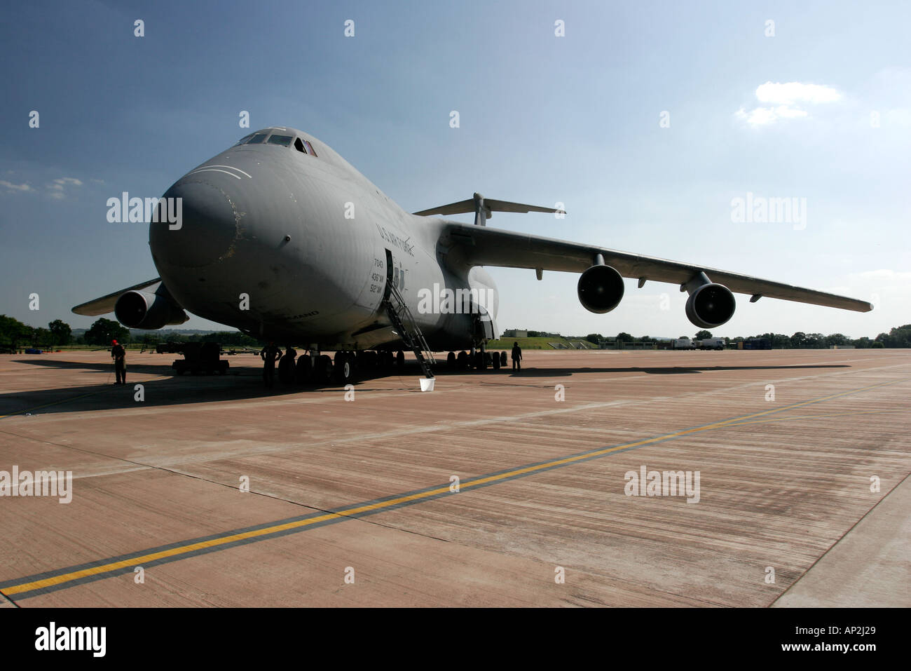 Avion c5 galaxy Banque de photographies et d’images à haute résolution ...