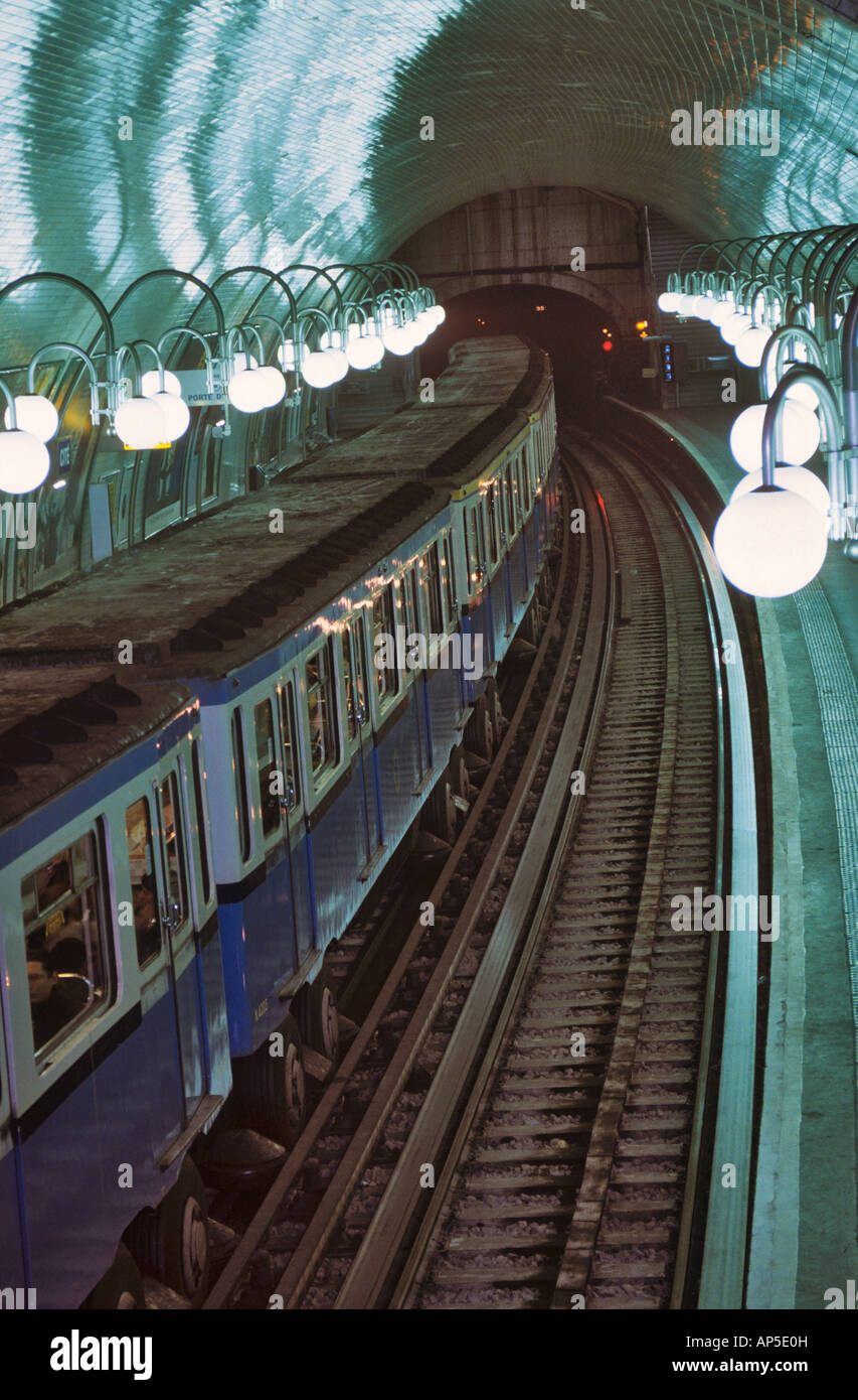 France Paris, Cité Métro Photo Stock - Alamy