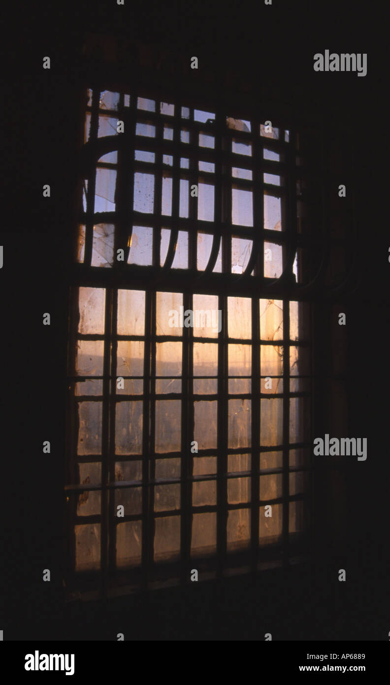 Cantine prison Banque de photographies et d’images à haute résolution ...