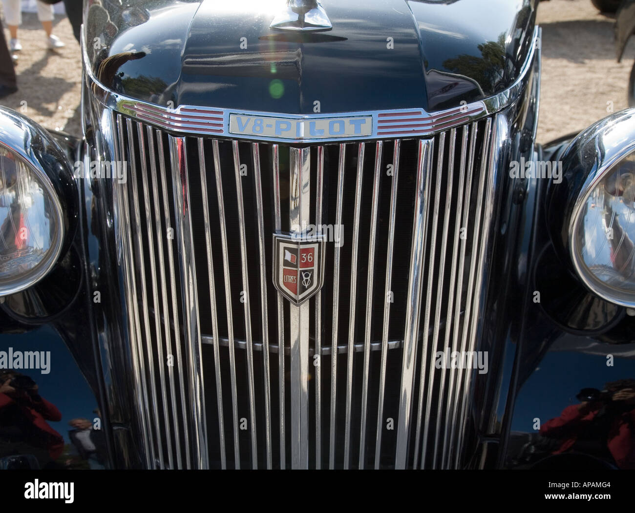 Ford v8 pilot Banque de photographies et d’images à haute résolution ...