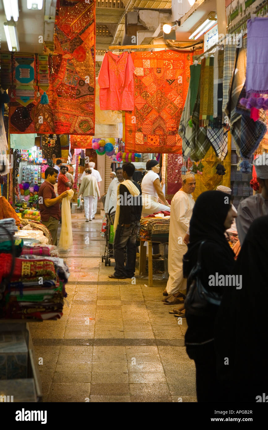 Muttrah souk Banque de photographies et d’images à haute résolution - Alamy
