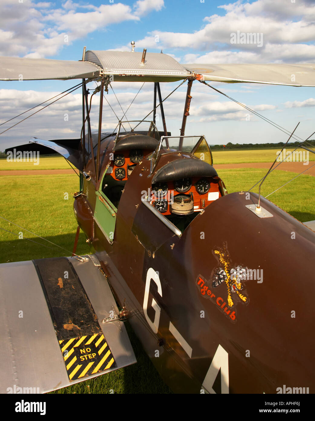 De havilland dh 82 tiger moth Banque de photographies et d’images à ...