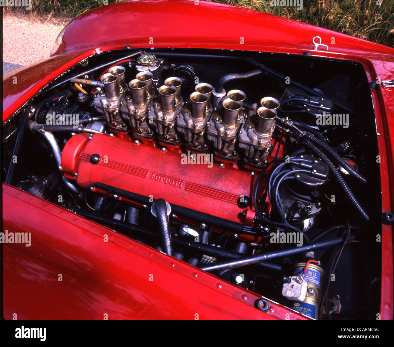 1957 La Scuderia Ferrari Testa Rossa Engine Photo Stock - Alamy