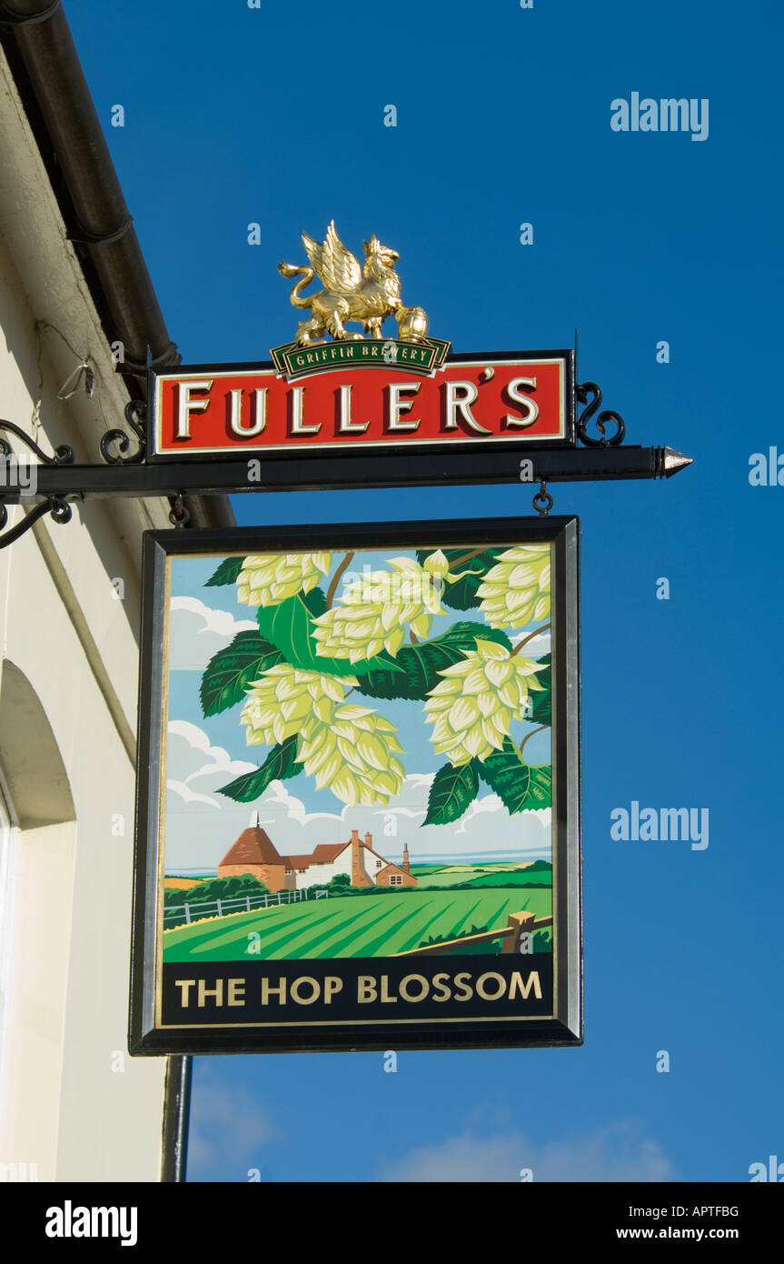 Pub farnham Banque de photographies et d’images à haute résolution - Alamy