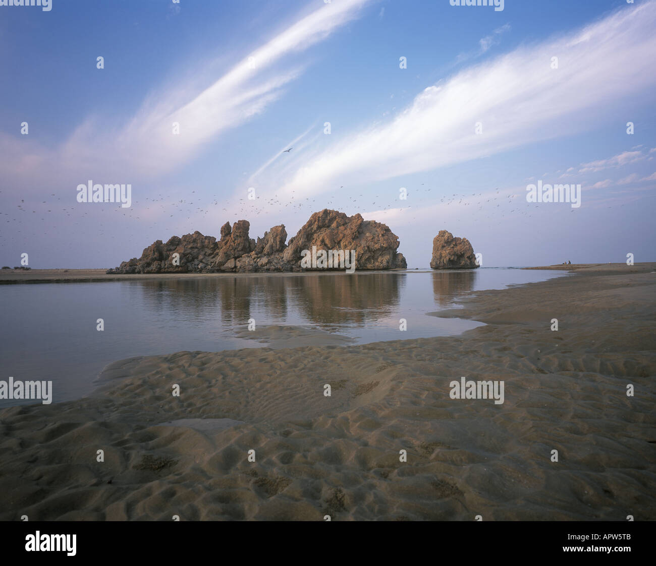 Yiti beach Banque de photographies et d’images à haute résolution - Alamy
