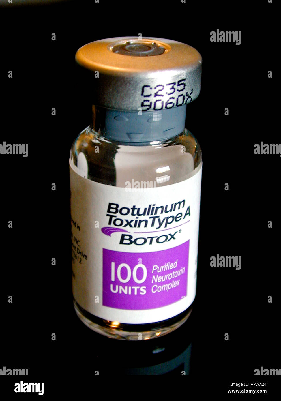 Le Botox la toxine botulique flacon de médicament Photo Stock - Alamy