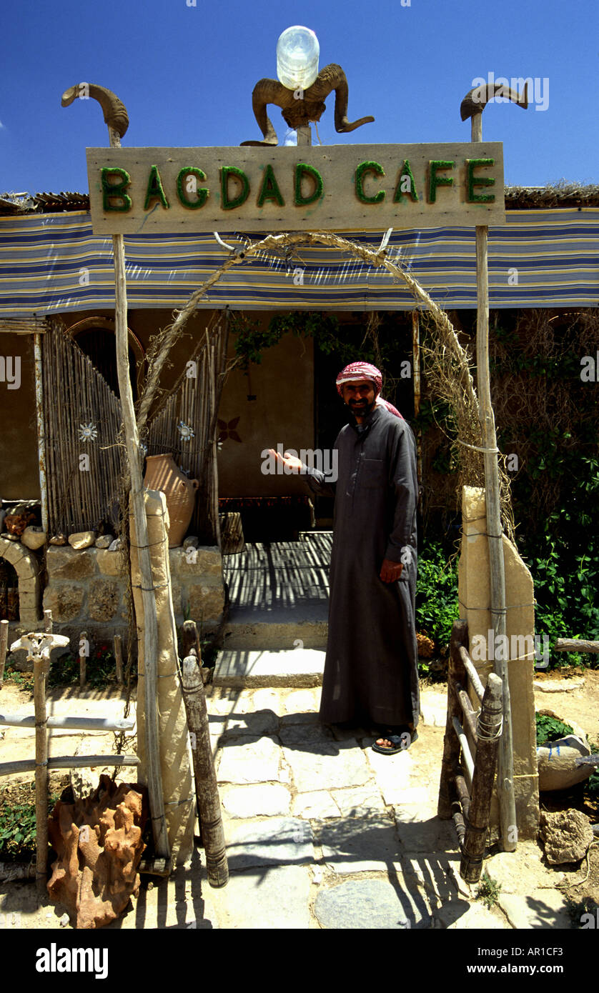 Bagdad cafe Banque de photographies et d’images à haute résolution - Alamy