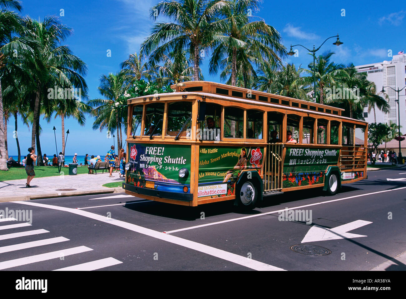 Waikiki trolley Banque de photographies et d’images à haute résolution ...