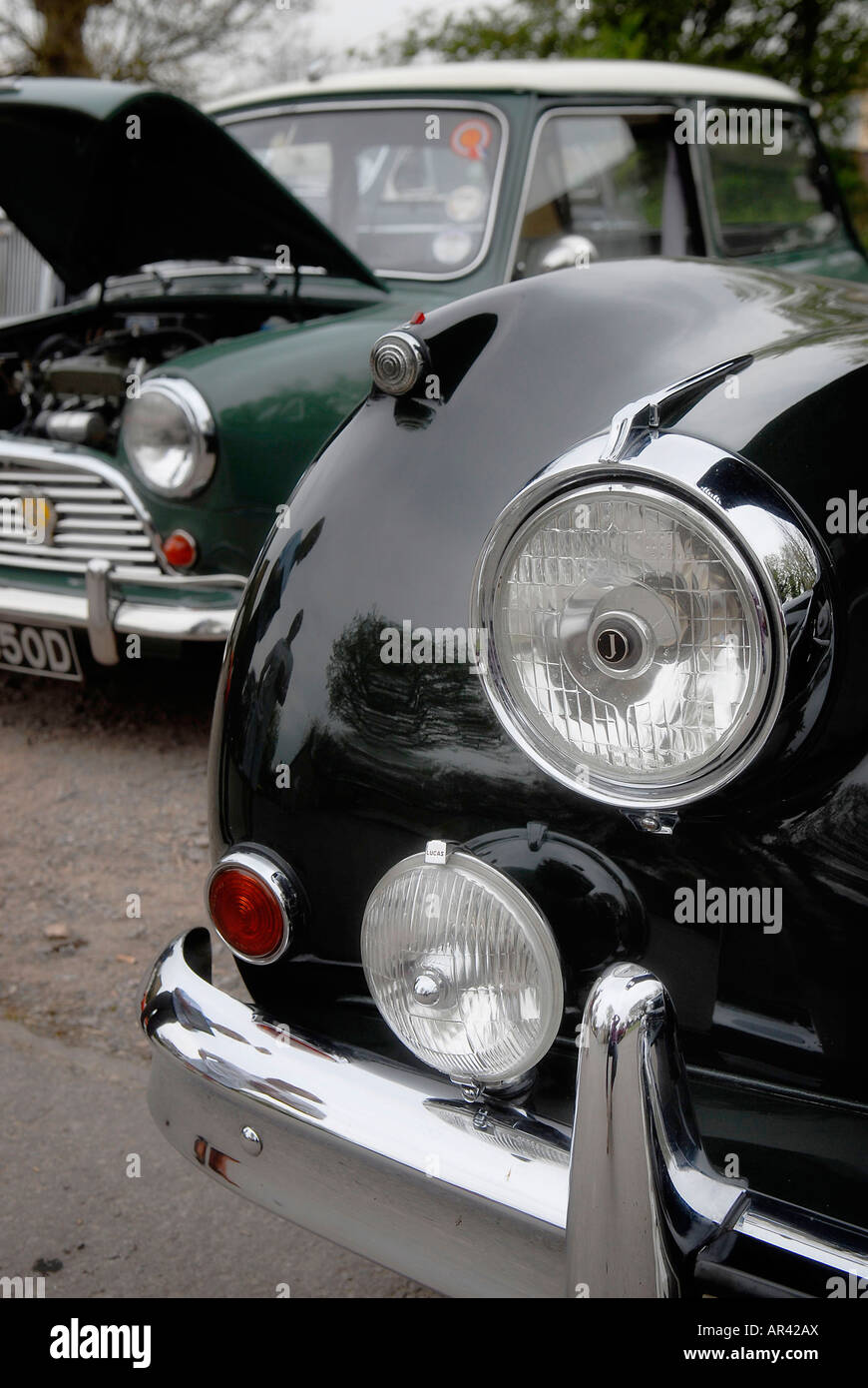 British racing green mini cooper Banque de photographies et d’images à ...