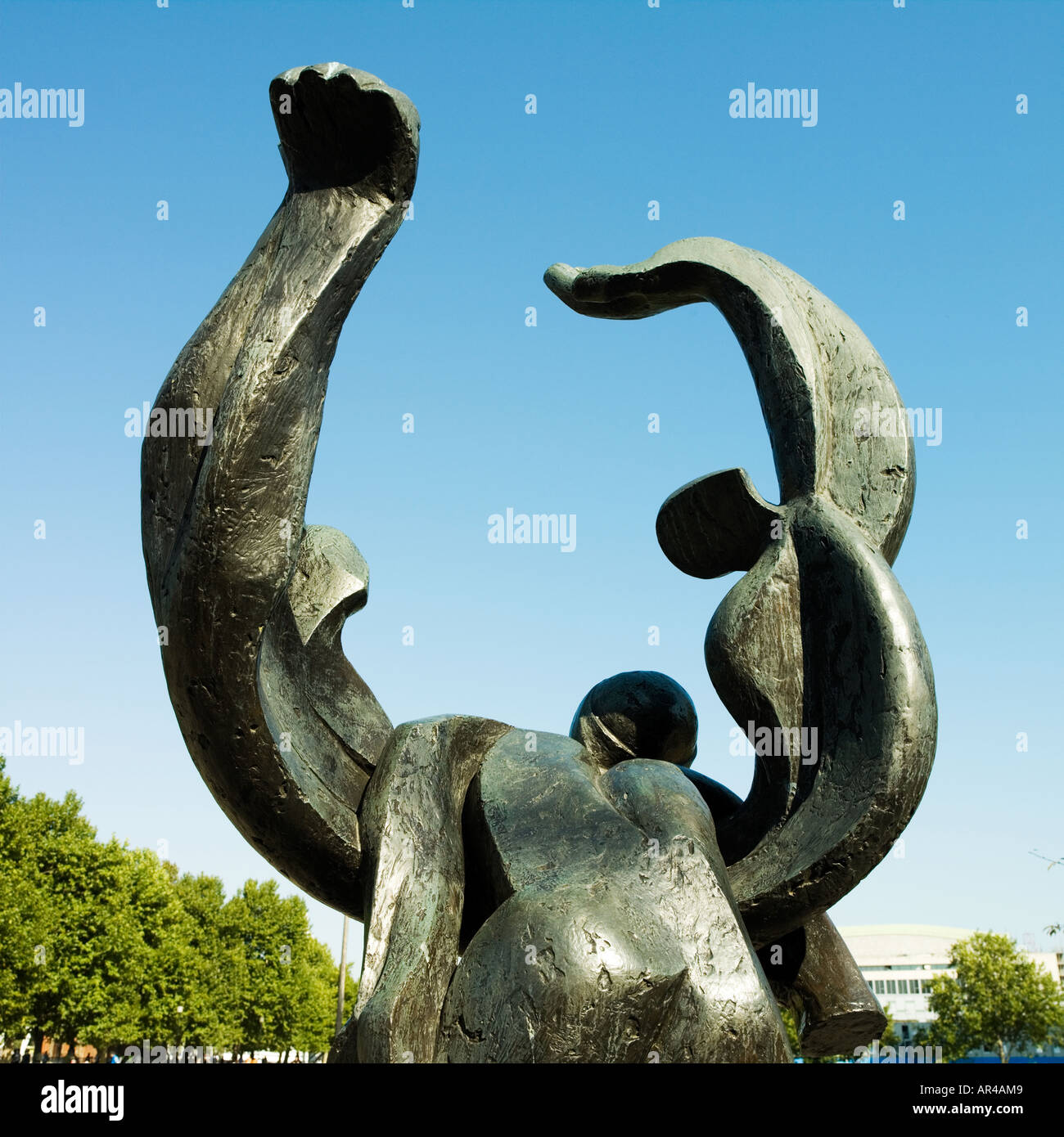 Monument De Brigade Internationale Banque d'image et photos - Alamy