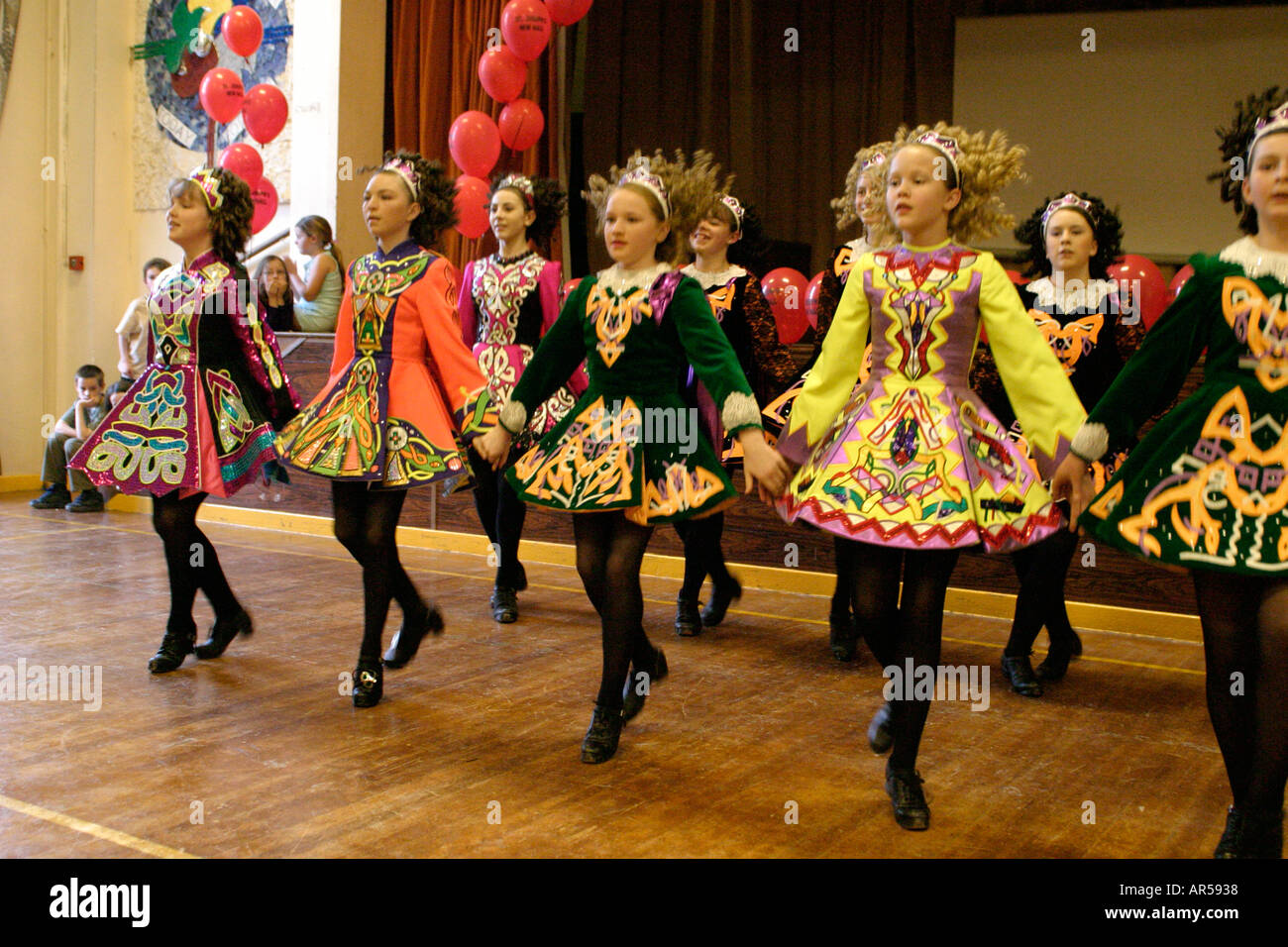 Traditional Irish Dance Dress Photos & Traditional Irish Dance Dress ...