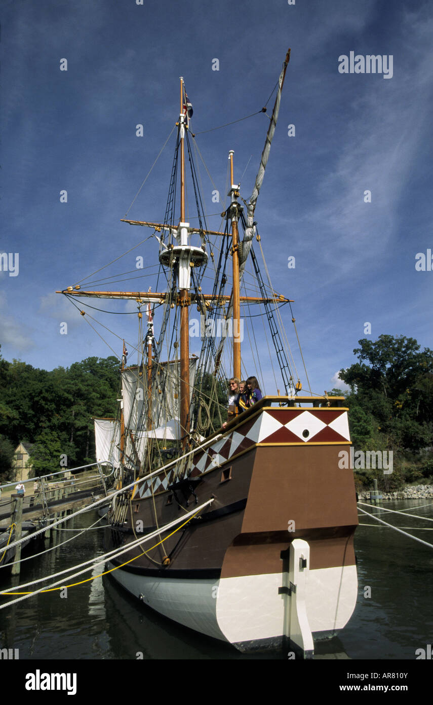 Godspeed ship Jamestown Settlement Virginia USA Photo Stock - Alamy