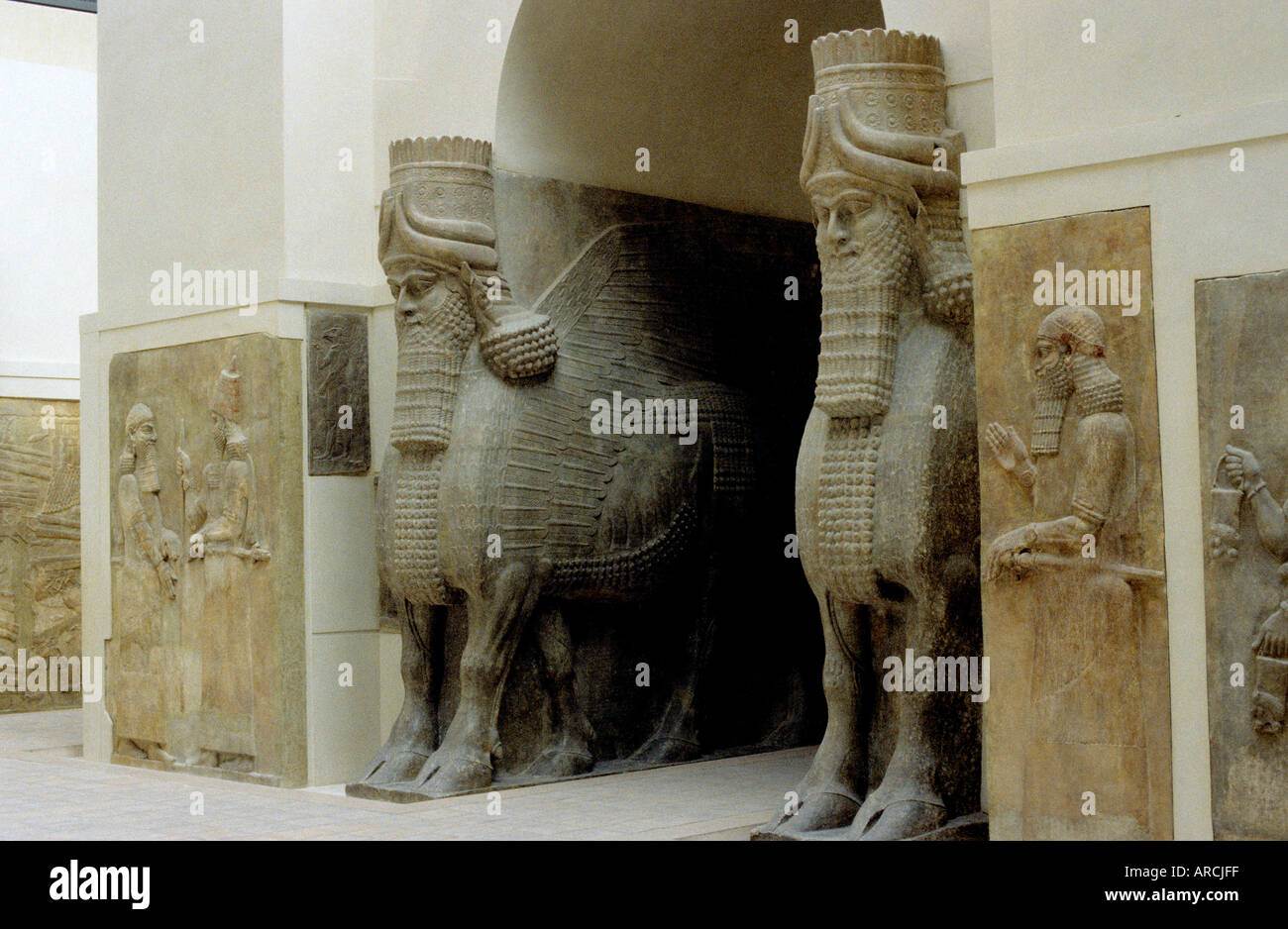 Khorsabad sargon ii temple Banque de photographies et d’images à haute ...