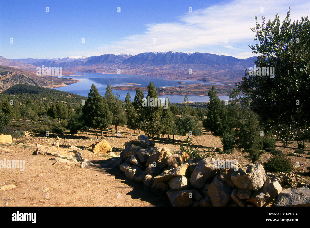 Le réservoir du lac Ben El OUIDANE Moyen Atlas Azilal Maroc Maghreb ...