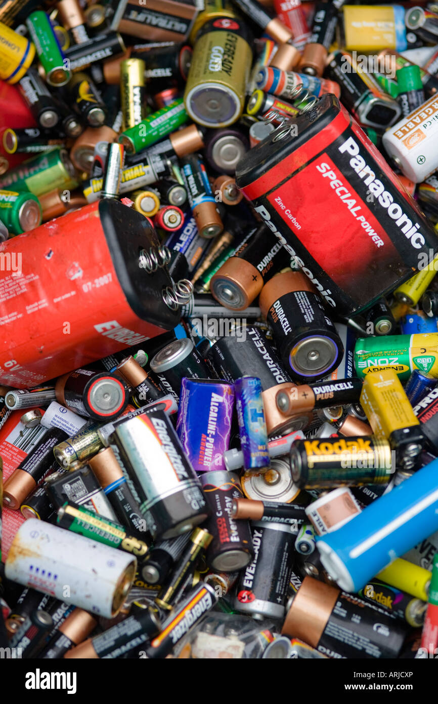 Piles jetables utilisés à des fins de recyclage dans un centre de ...