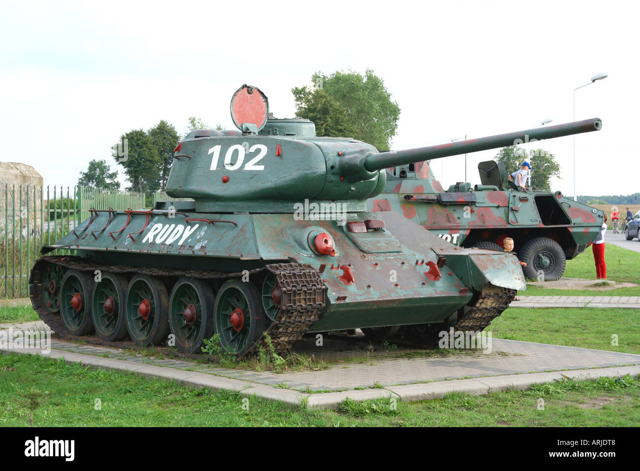 T34 tank Banque de photographies et d’images à haute résolution - Alamy