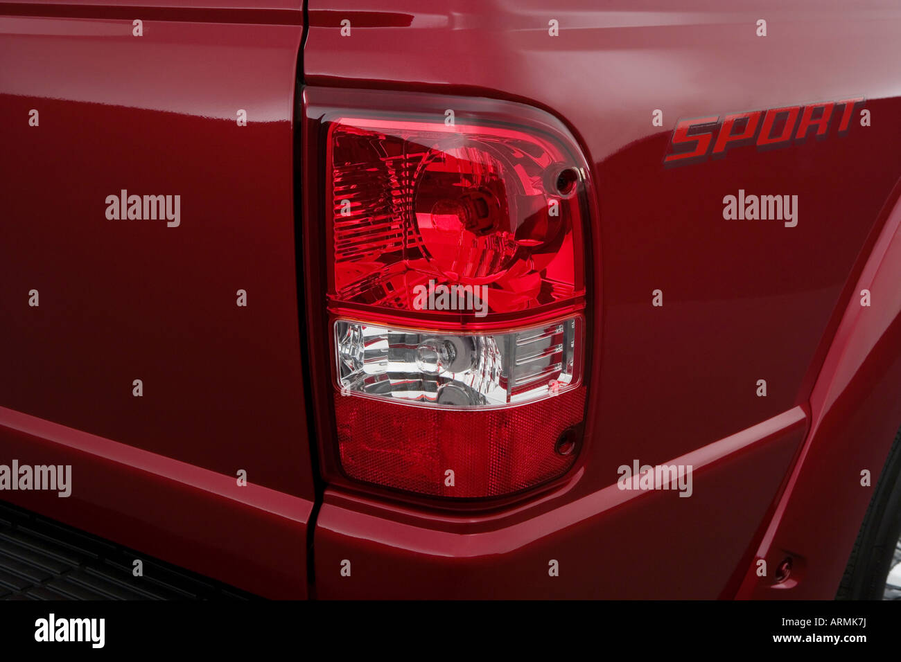 Ford ranger rouge Banque de photographies et d’images à haute ...