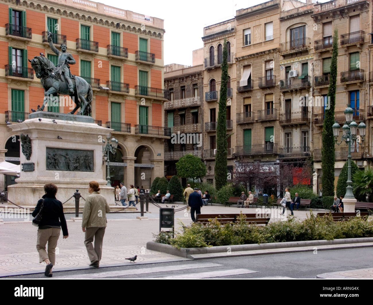 Prim square Banque de photographies et d’images à haute résolution - Alamy