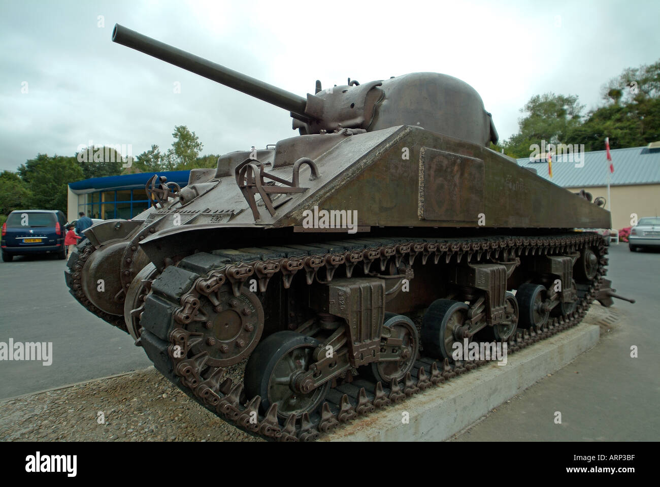 Sherman tank Banque de photographies et d’images à haute résolution - Alamy