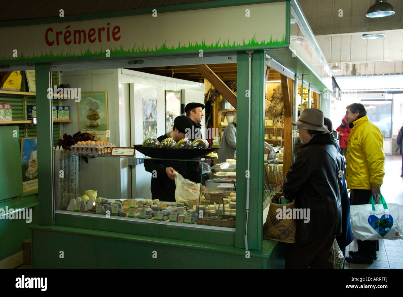 Cremerie french Banque de photographies et d’images à haute résolution ...