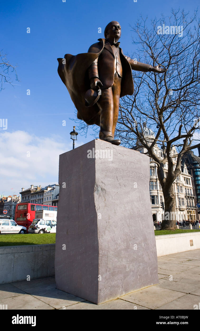 Lloyd george statue Banque de photographies et d’images à haute ...