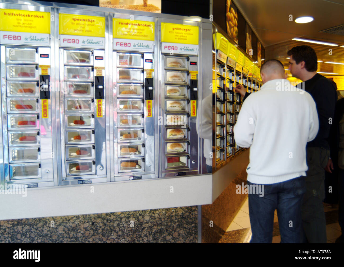Dutch food vending machine Banque de photographies et d’images à haute ...