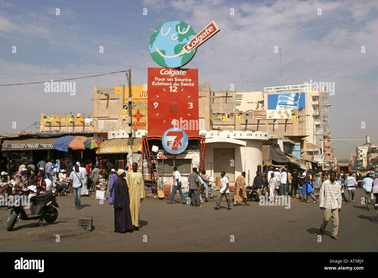 Marché Sandaga Marche Central de Dakar Photo Stock - Alamy