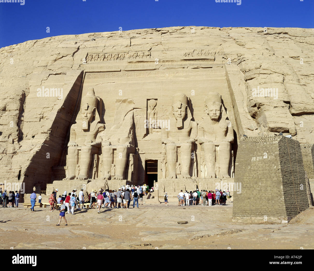 Amon re temple Banque de photographies et d’images à haute résolution ...