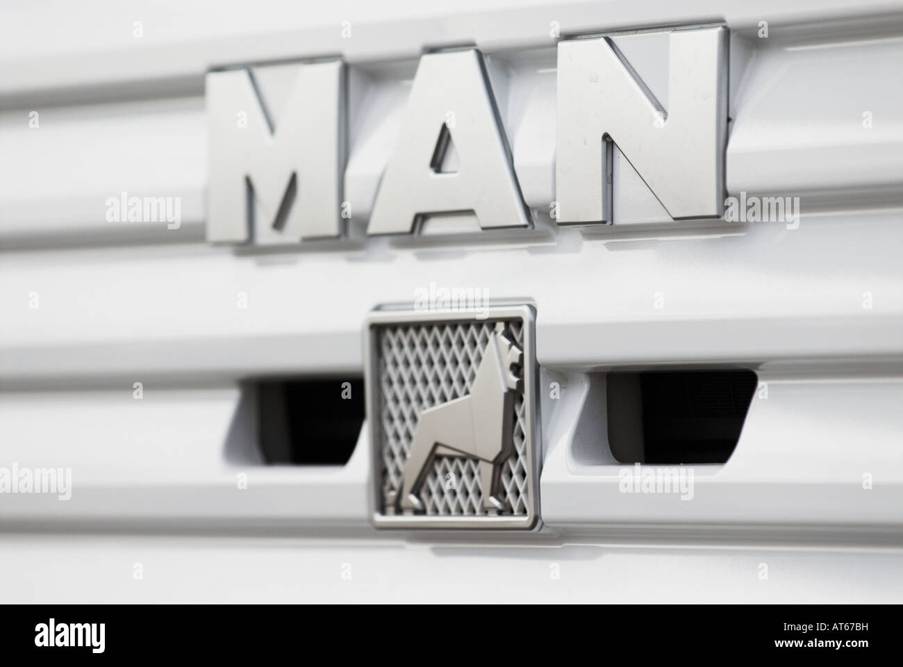 Logo automobile Banque de photographies et d’images à haute résolution ...