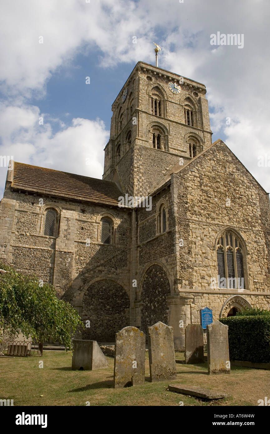 Nikki attree Banque de photographies et d’images à haute résolution - Alamy