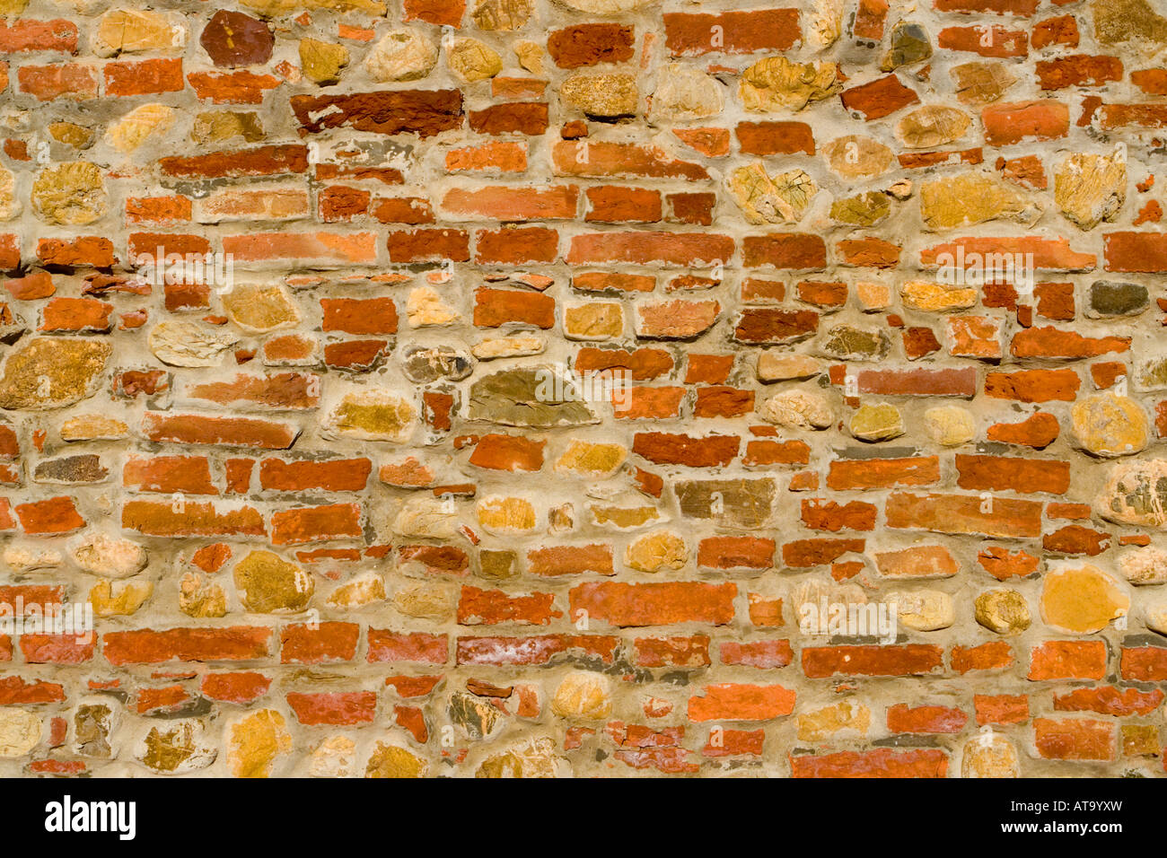 Mur briques en terre cuite brutes Banque de photographies et d’images à ...
