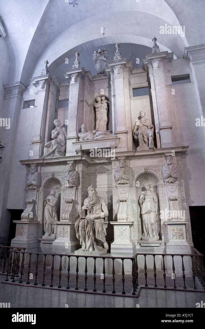 Statue of moses by michelangelo Banque de photographies et d’images à ...