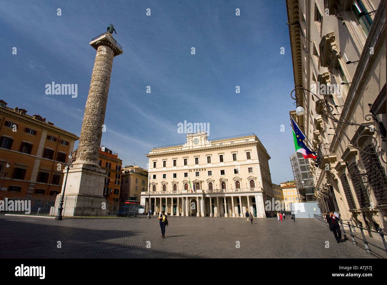Rome piazza colonna Banque de photographies et d’images à haute ...